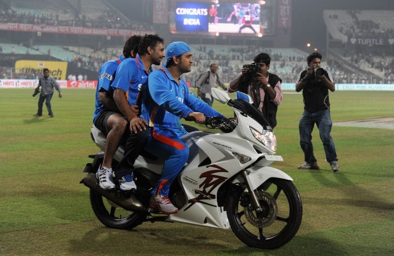 5 of Mahendra Singh Dhoni's great ads